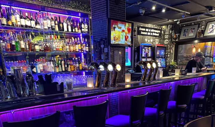 Kontoret Bar & Restaurang